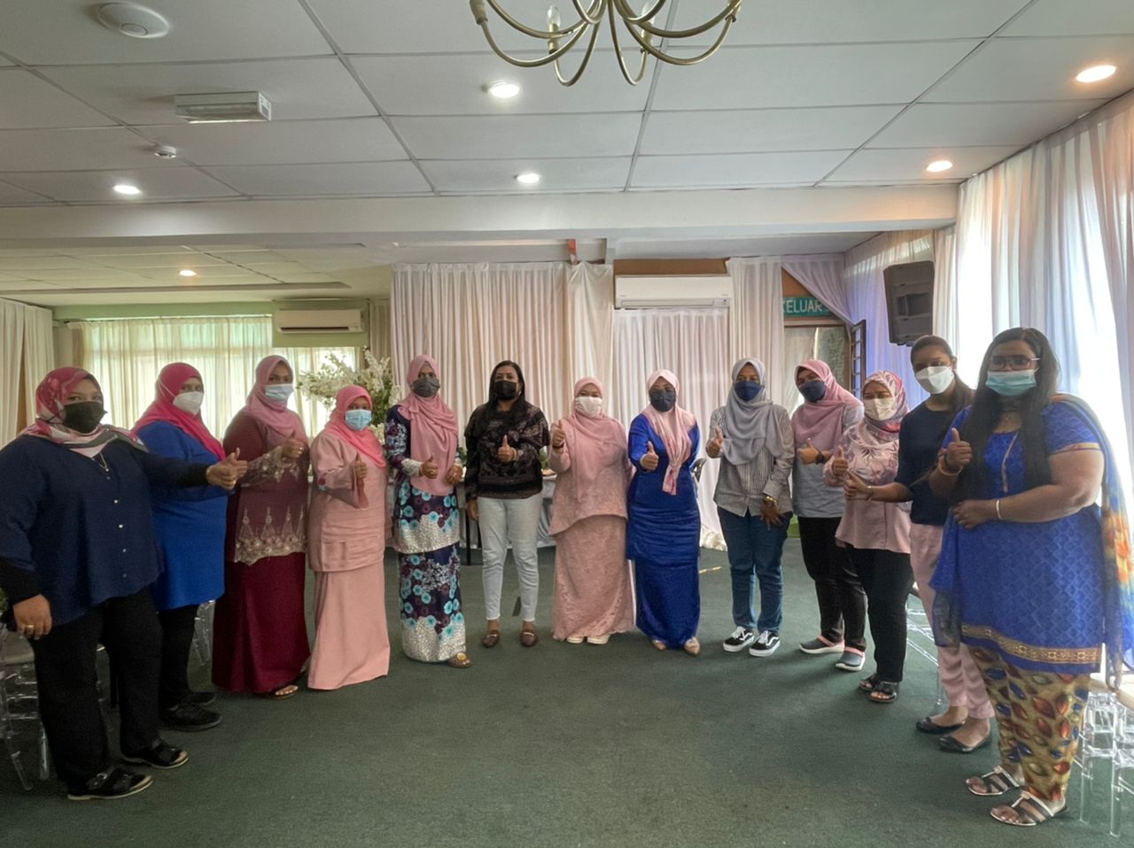 Mesyuarat Khas Persiapan PRN Johor Puteri MIC Kebangsaan bersama Puteri ...