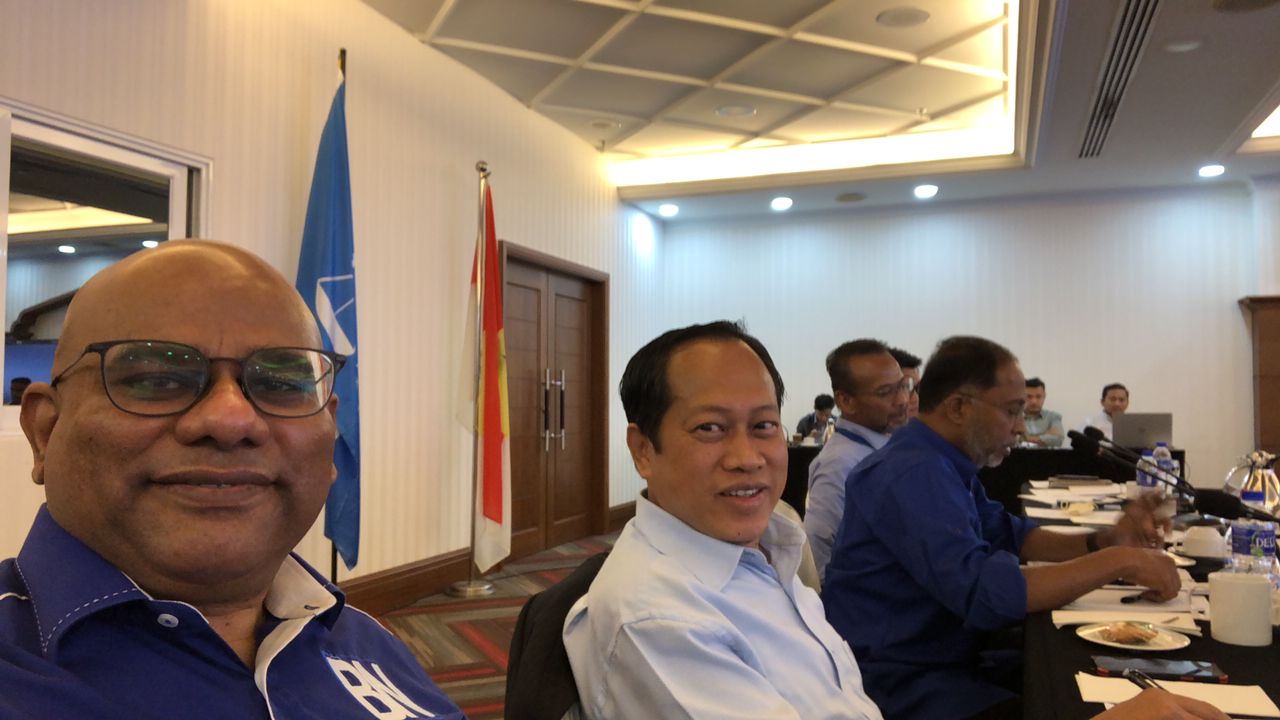Secretary General of MIC Attended Meeting with BN Secretary General ...